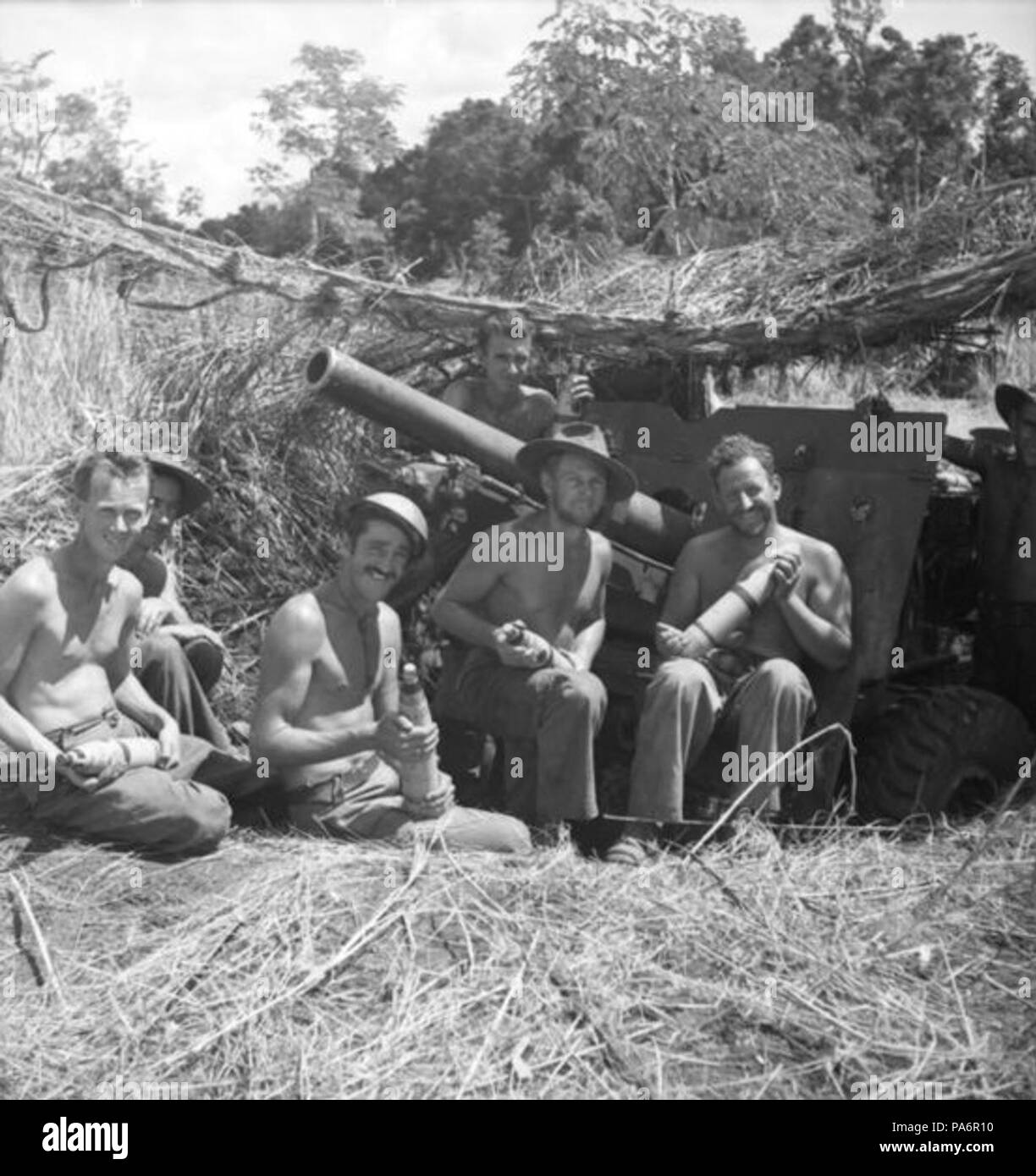 World war ii crew hi-res stock photography and images - Alamy