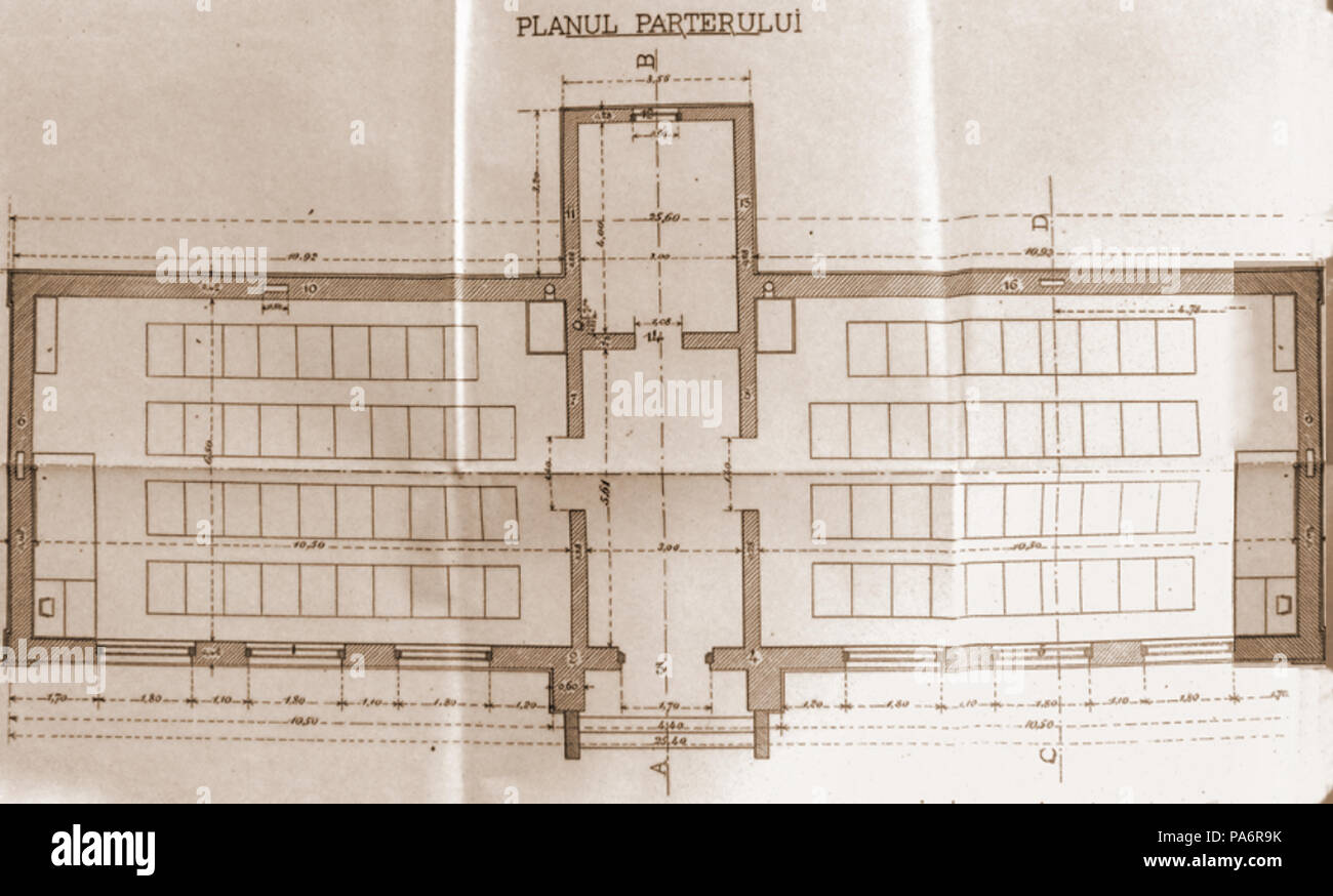 3 parter hi-res stock photography and images - Alamy