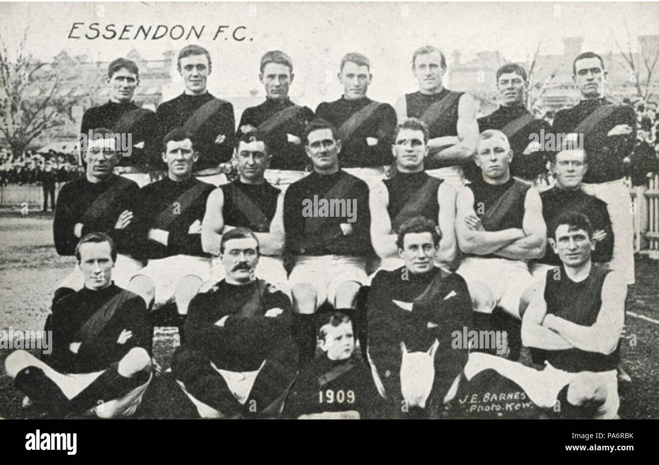 Essendon football club hi-res stock photography and images - Alamy