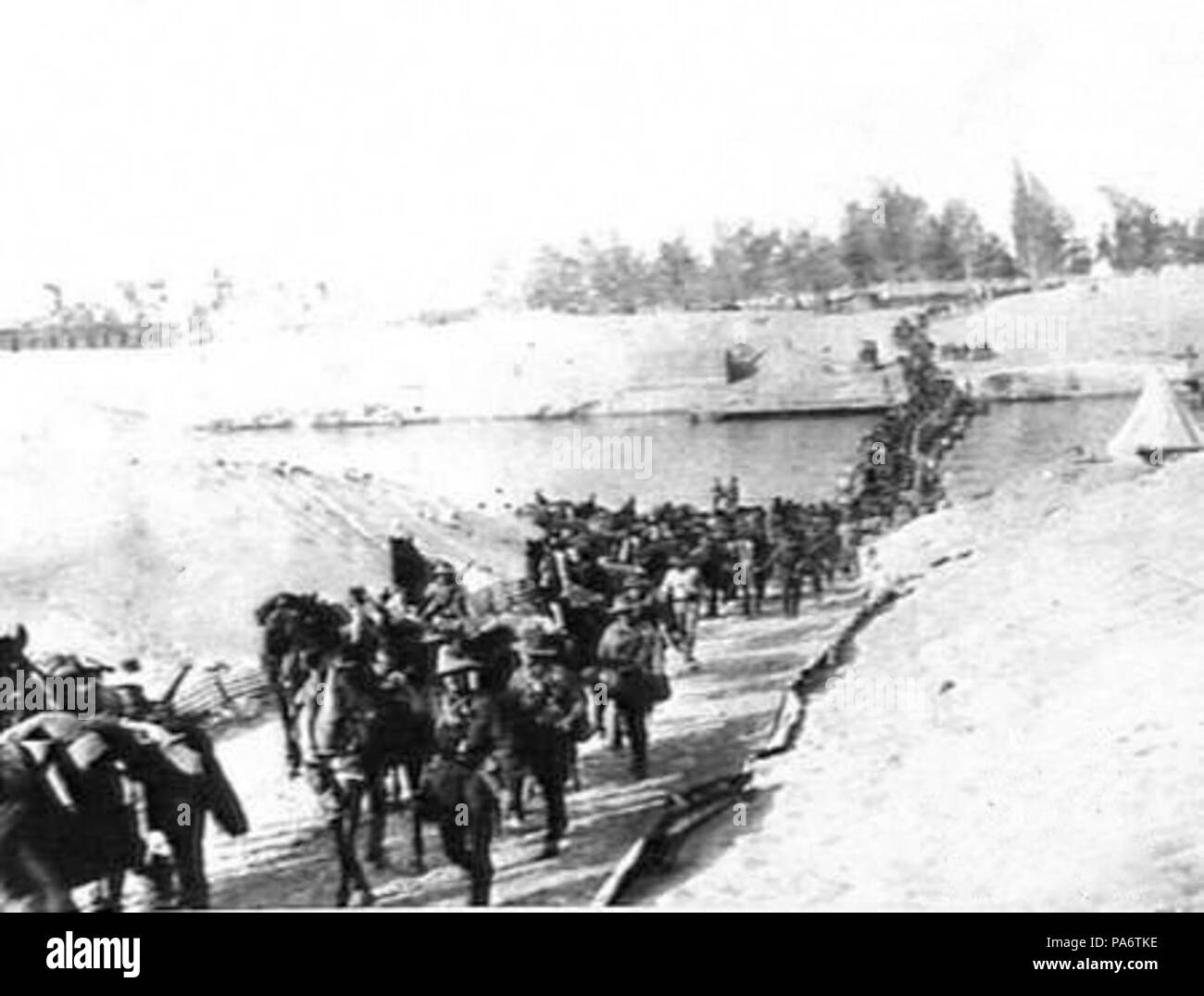 Suez canal crossing hi-res stock photography and images - Alamy