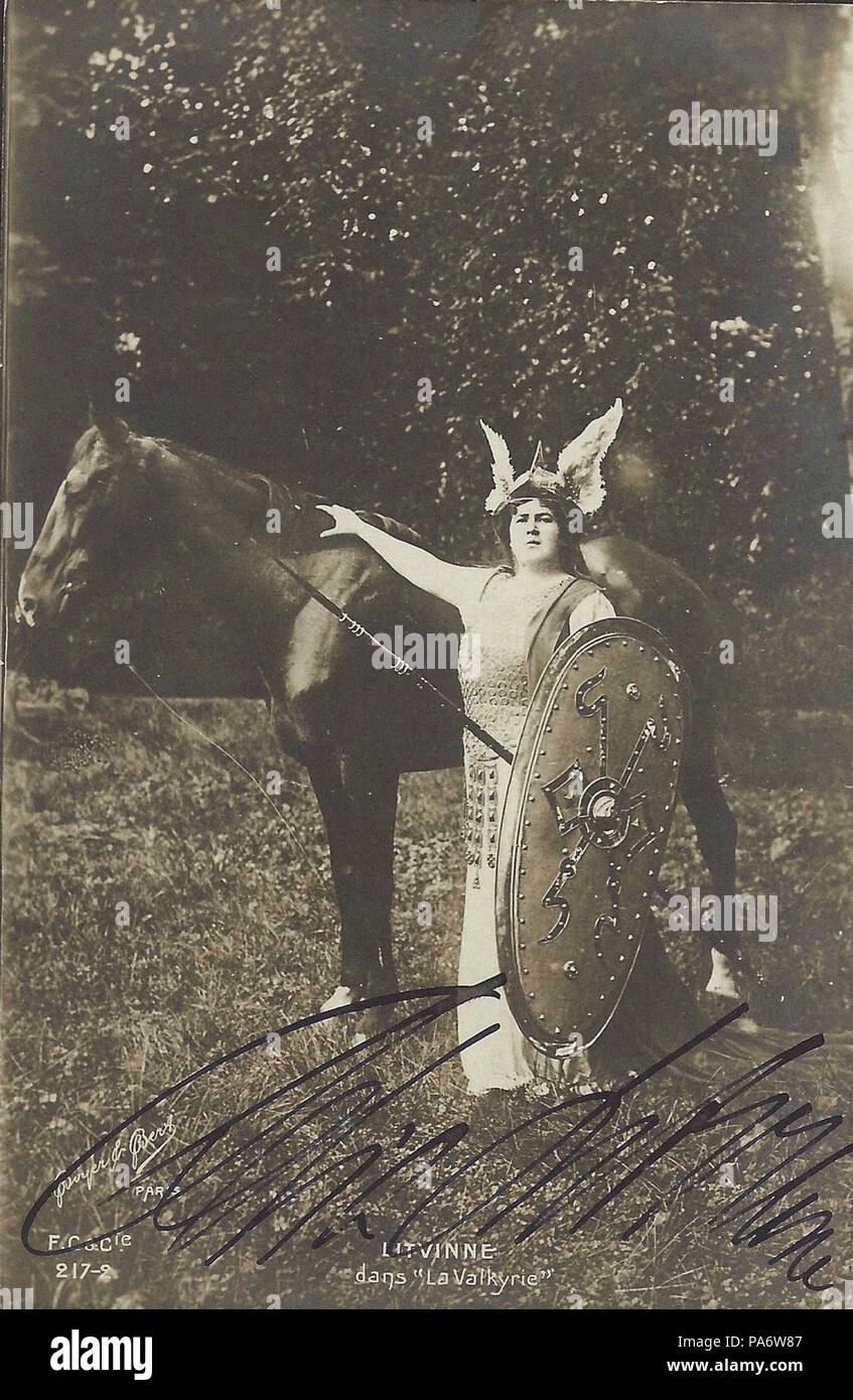 The opera singer Félia Litvinne (1860-1936) as Brünnhilde in Die ...