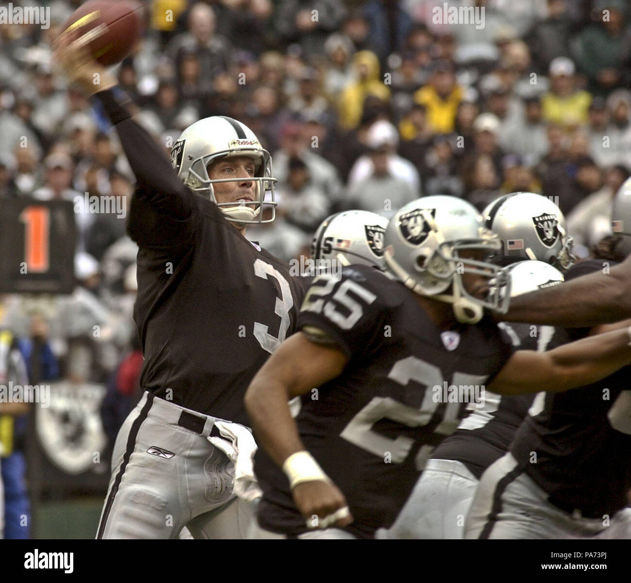 30 november 2003 hi-res stock photography and images - Alamy