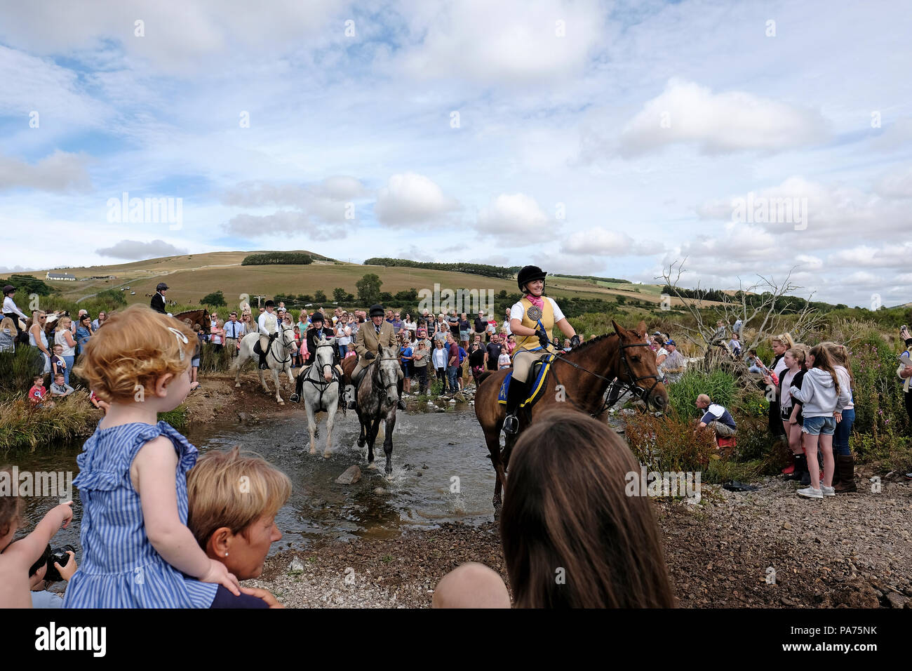 Kirk yetholm river hi-res stock photography and images - Alamy