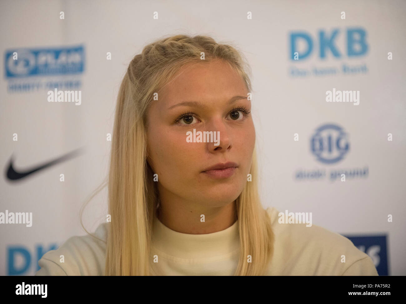 Lisa Mayer's Instagram, Twitter & Facebook on IDCrawl