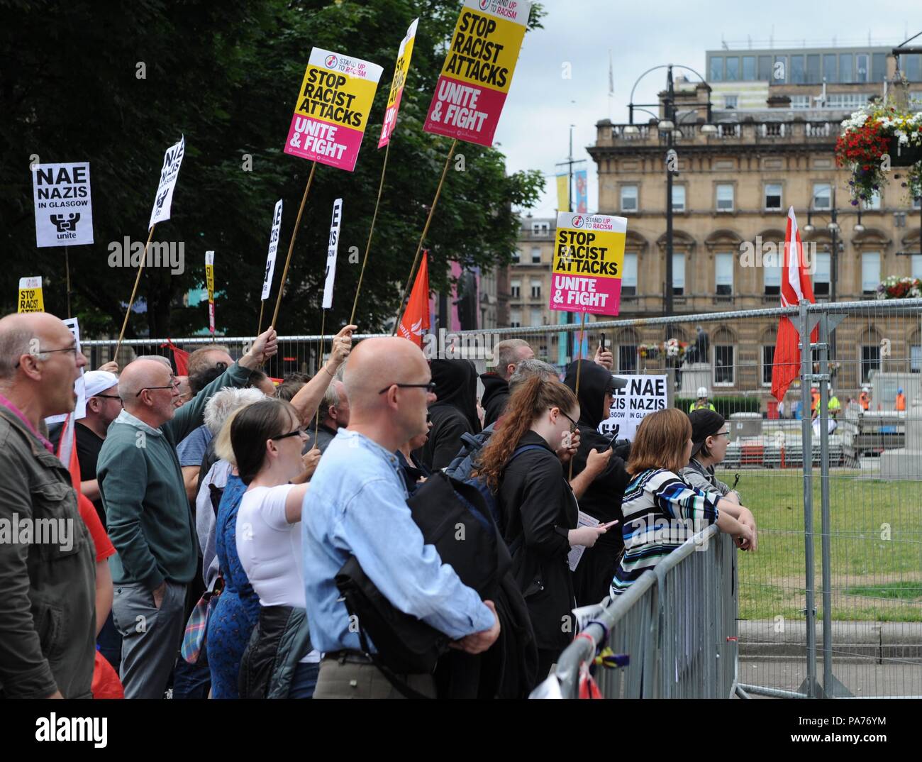 Anti antifa hi-res stock photography and images - Alamy