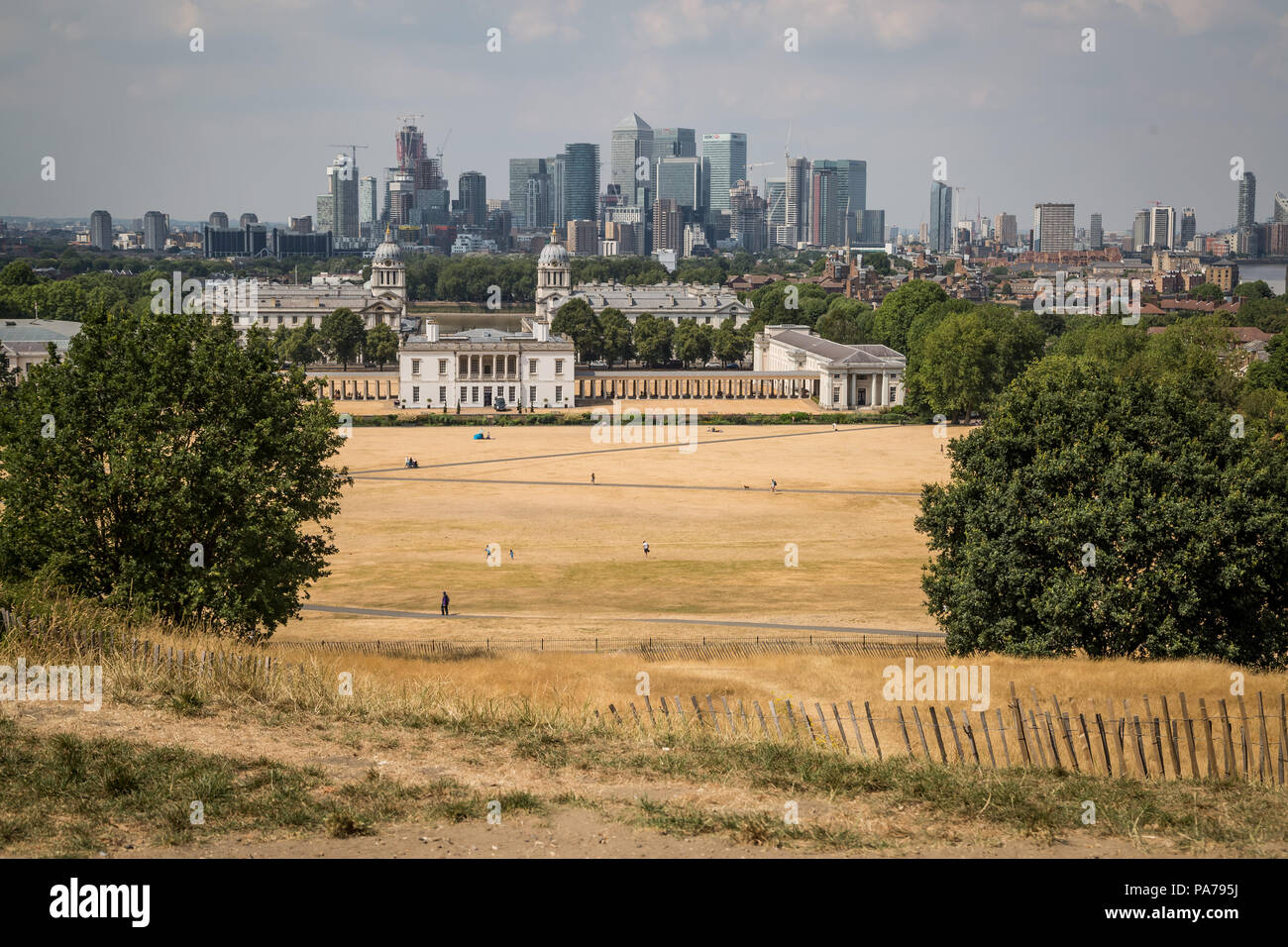 London, UK. 21st July, 2018. UK Weather: Royal Greenwich Park with ...