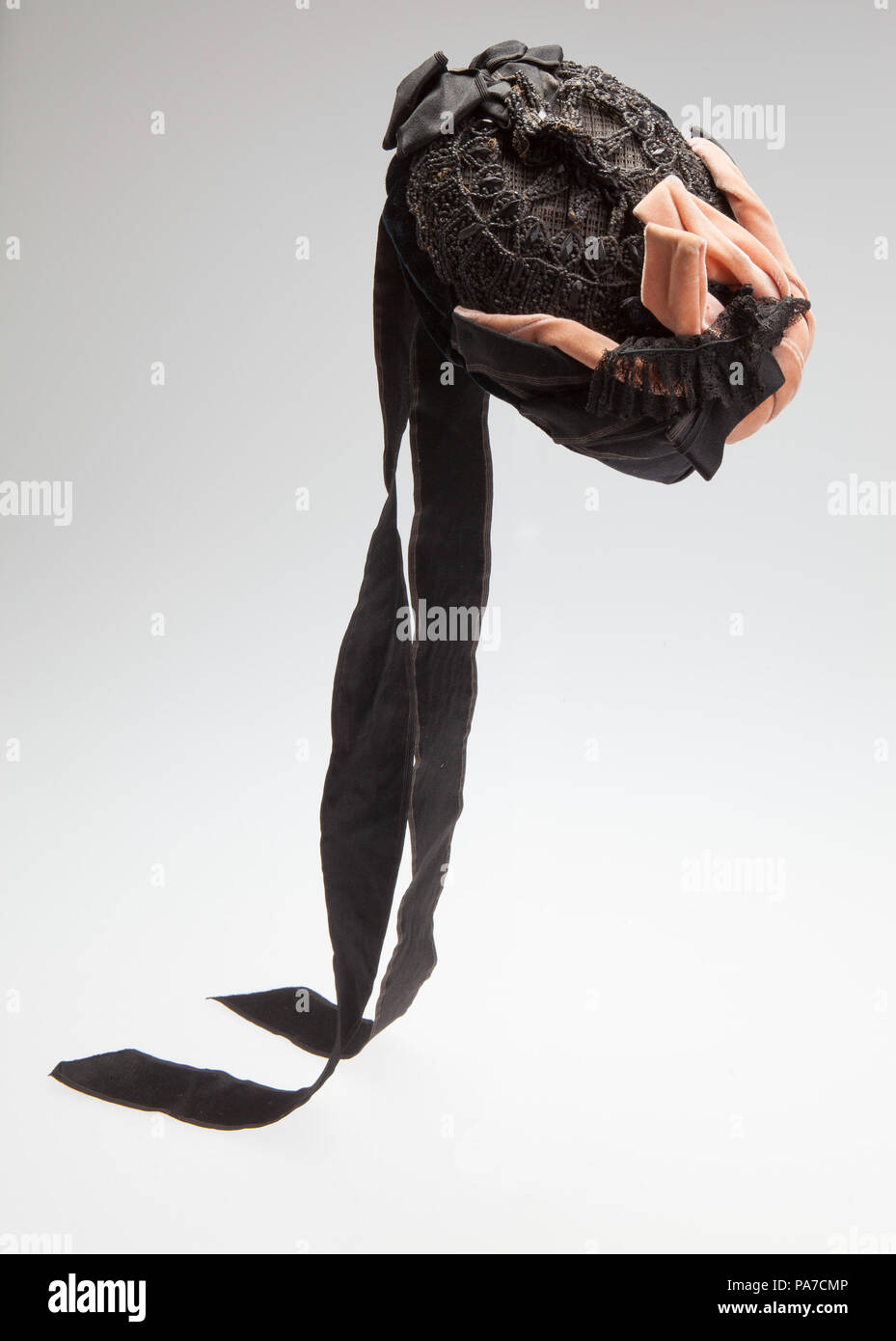 Decorative bonnet hi-res stock photography and images - Alamy