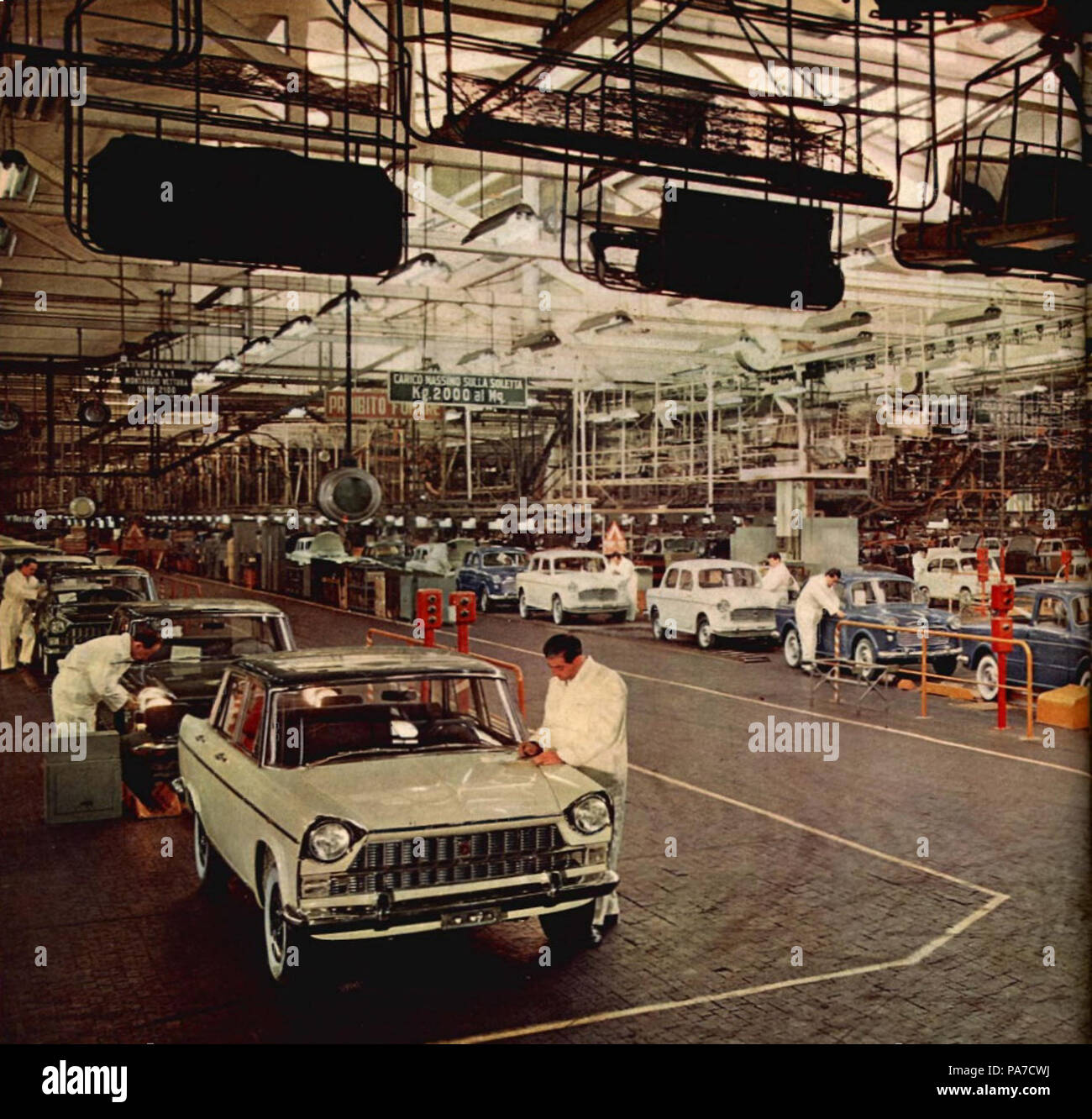 European factory workers historical hi-res stock photography and images ...