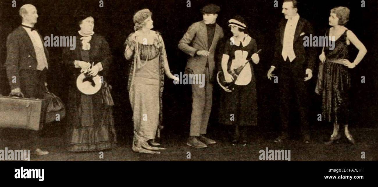 Broadway musical stage hi-res stock photography and images - Alamy