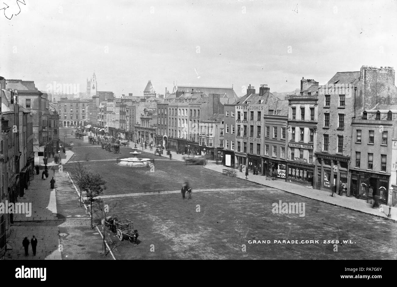 Grand parade cork city hi-res stock photography and images - Alamy