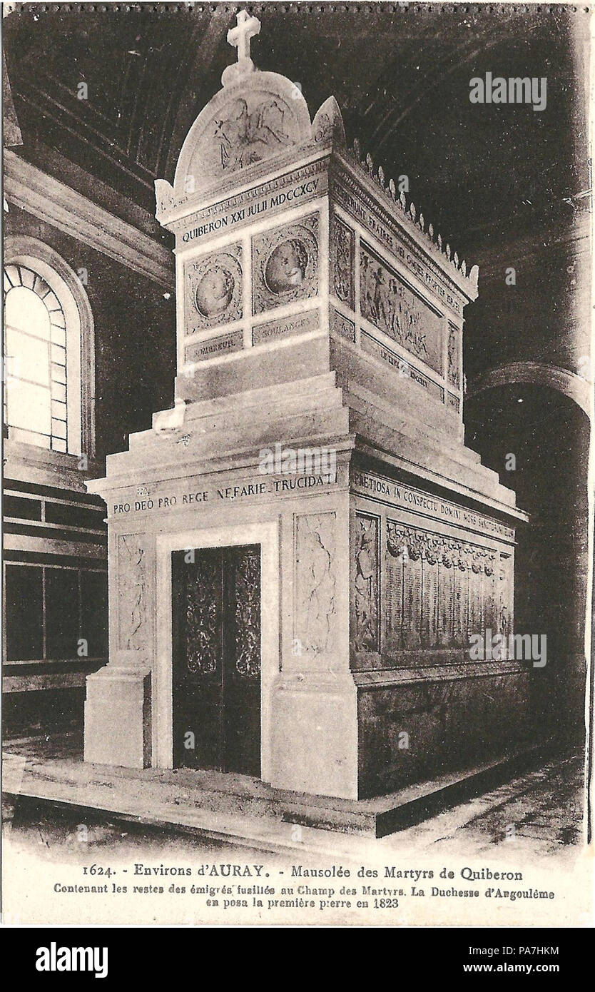 Place des martyrs cemetery hi-res stock photography and images - Alamy