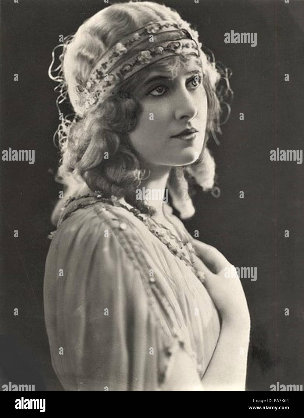 Lillian hall davis hi-res stock photography and images - Alamy