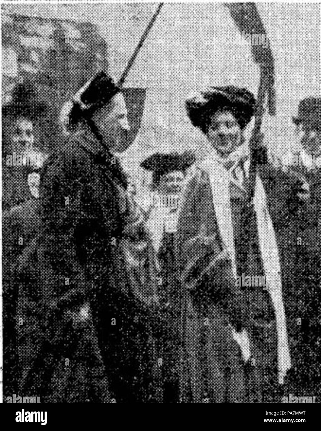 352 Countess of Carlisle and her daughter at the Mud March Stock Photo ...