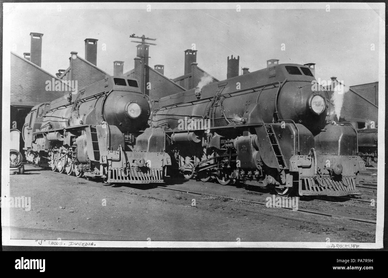 1 "J" class steam locomotives at Dunedin ATLIB 339448 Stock Photo - Alamy