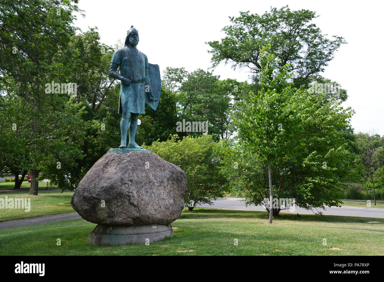 Chicago's Leif Erikson statue erected in 1901 in Humboldt Park to ...