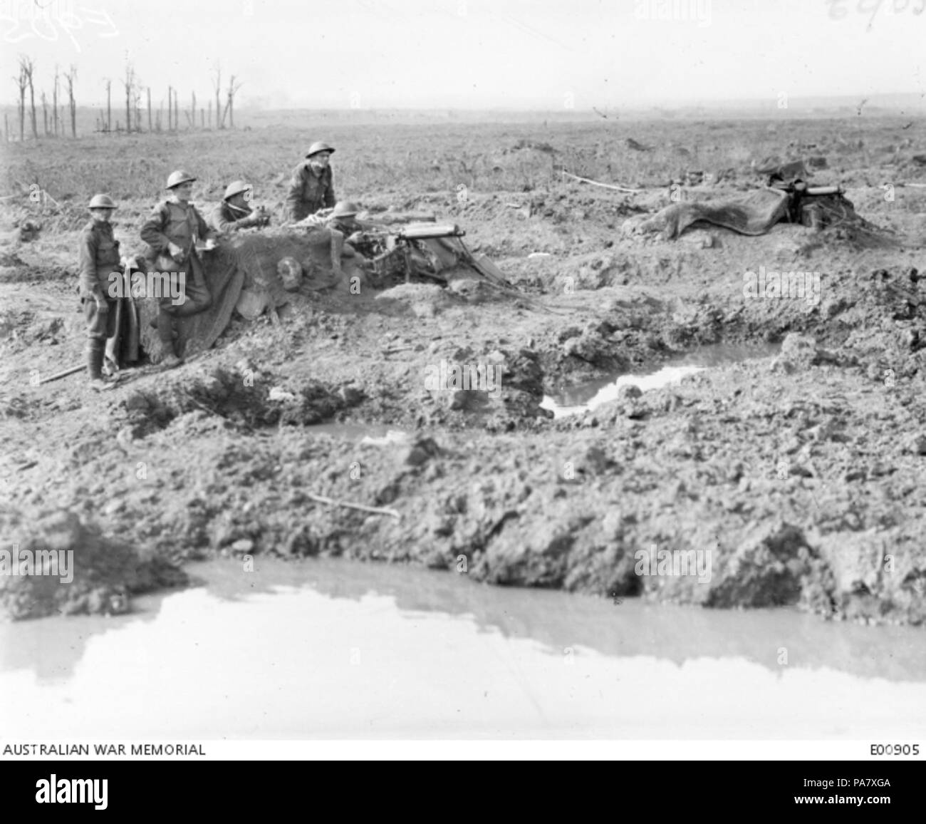 26 Australian 12th Machine Gun Company 1917 (AWM photo E00905 Stock ...
