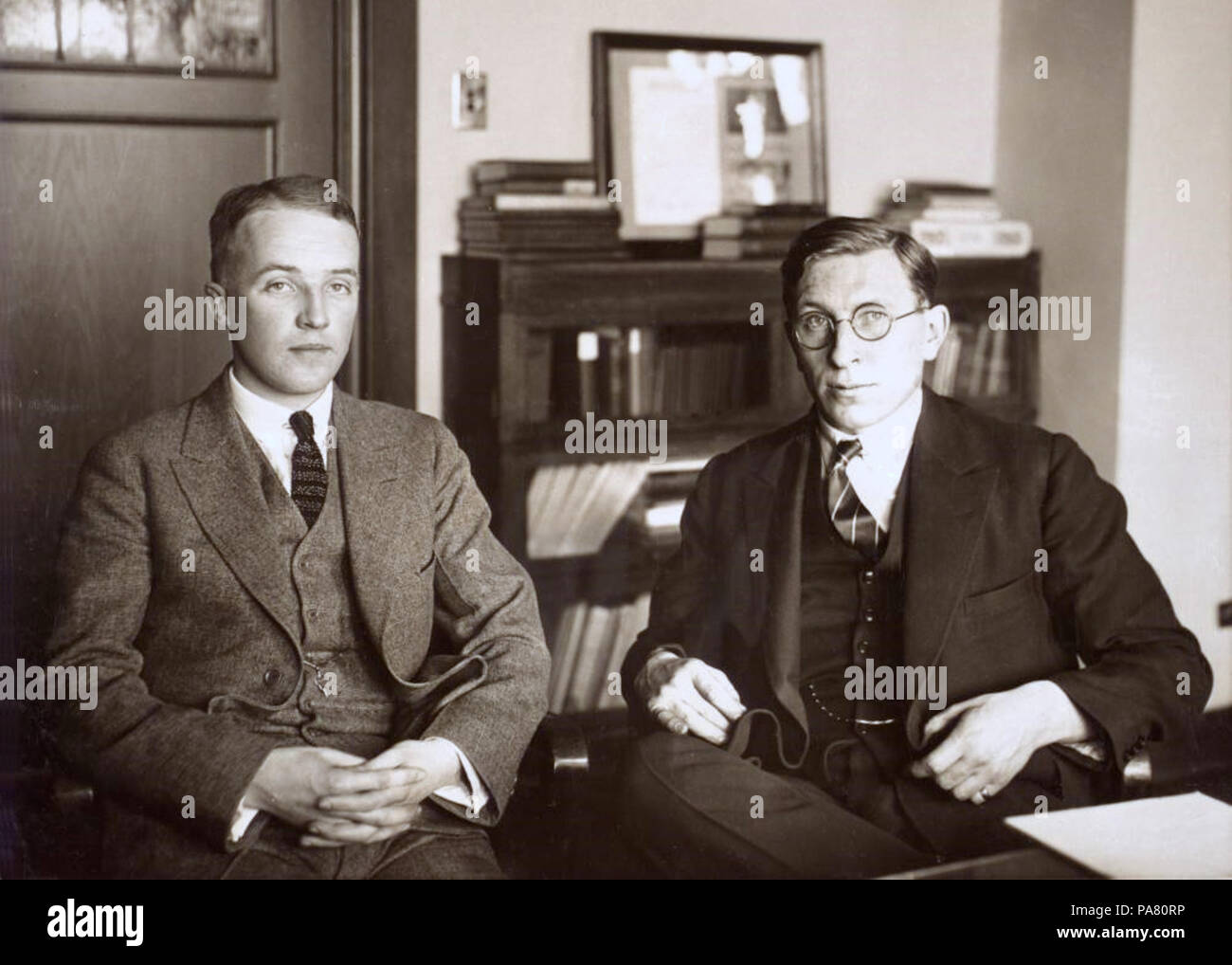 F banting hi-res stock photography and images - Alamy