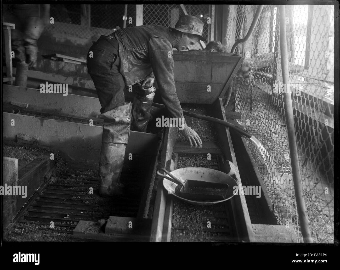 Industrial process metal casting in hi-res stock photography and images ...