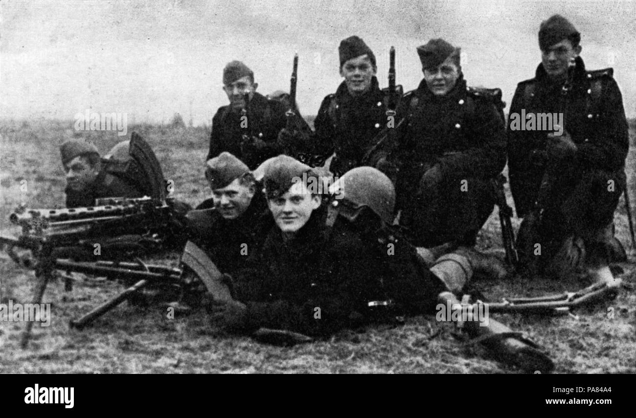Danish soldiers hi-res stock photography and images - Alamy