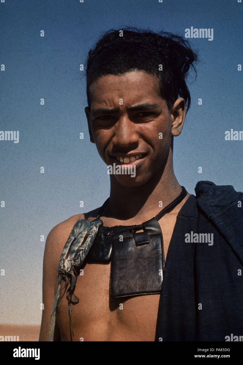 INDIGENA CONDUCTOR DE CAMELLOS. Location: EXTERIOR, NACIÓN, NIGERIA ...