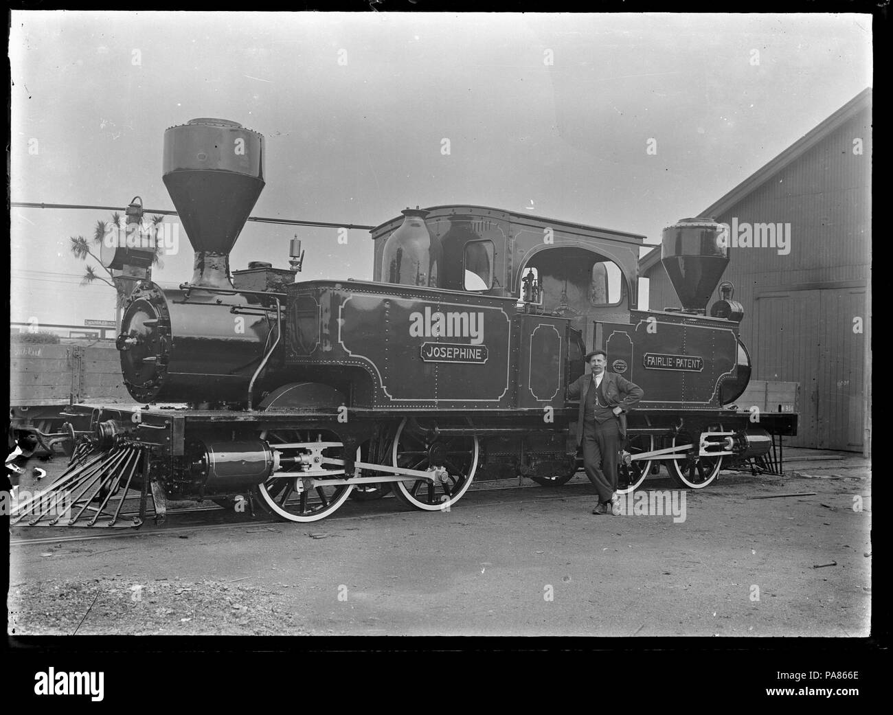 71 E Class steam locomotive Josephine, E 175, 0-4-4-0T ATLIB 276383 ...