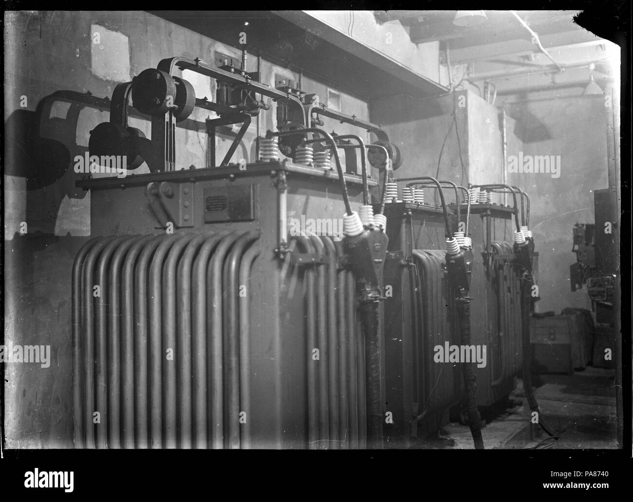 Electrical apparatus Black and White Stock Photos & Images - Alamy