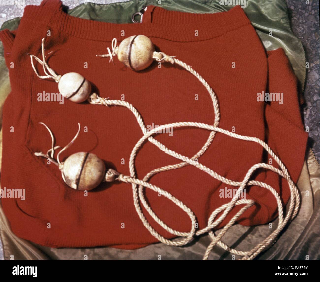 Boleadoras hi-res stock photography and images - Alamy