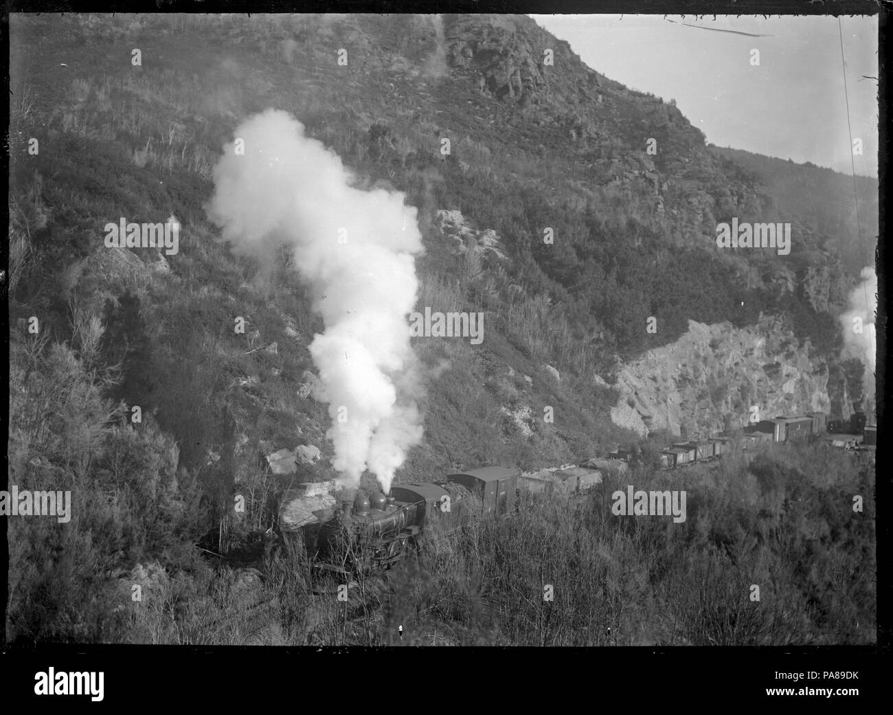 Train pulling hi-res stock photography and images - Alamy