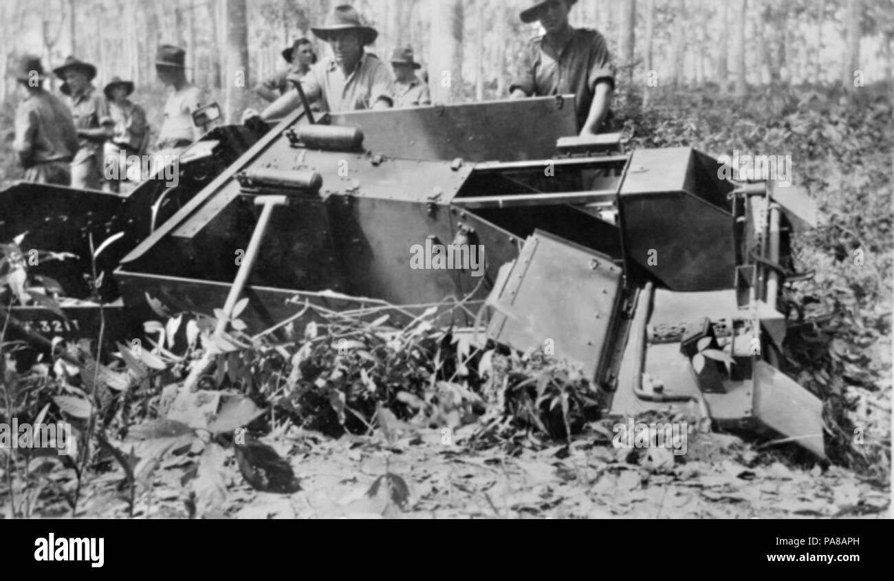 Bren gun carrier hi-res stock photography and images - Alamy