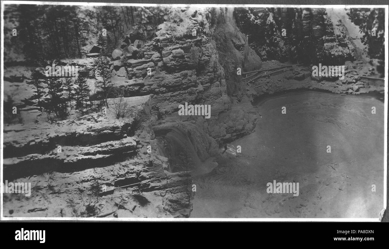 002 68 Black and White Stock Photos & Images - Alamy