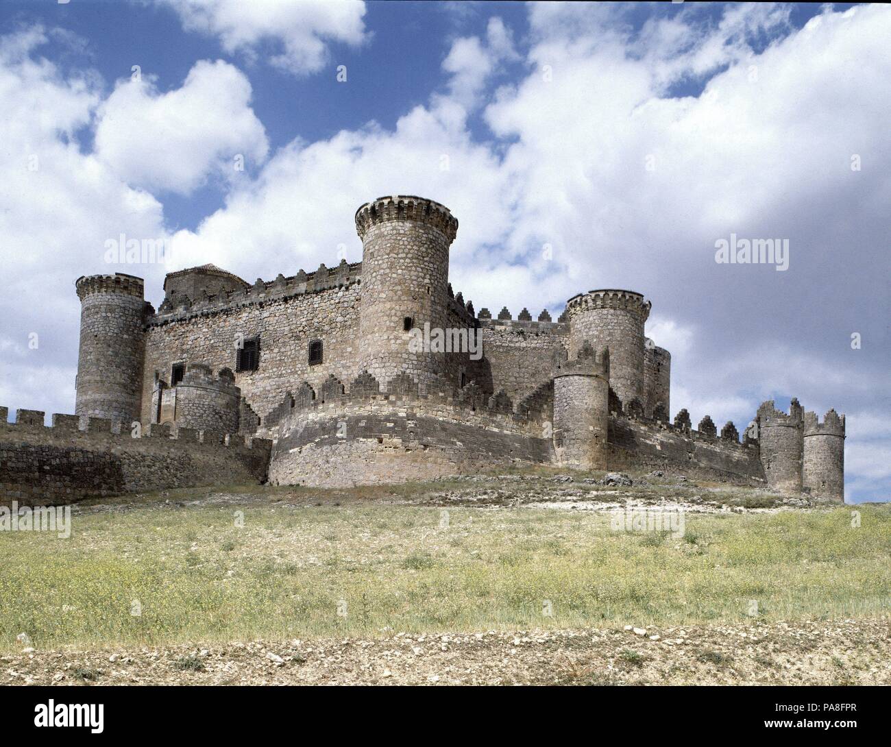 CASTILLO CONSTRUIDO ENTRE 1456-1470. Location: CASTILLO, BELMONTE ...