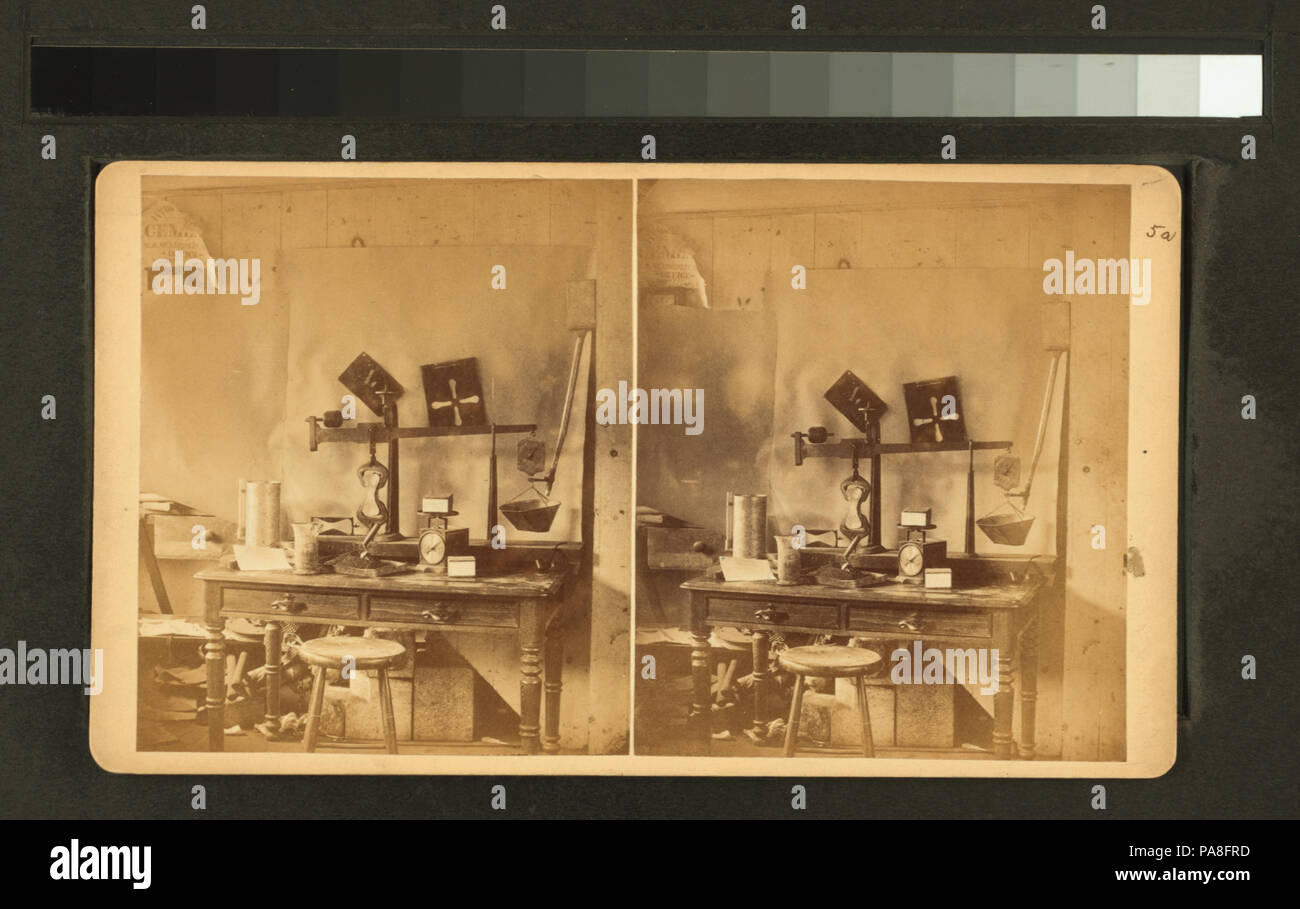 Apparatus testing hi-res stock photography and images - Alamy