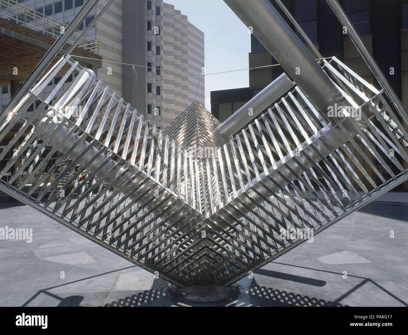 AZCA ESCULTURA. Location: AZCA, MADRID, SPAIN Stock Photo - Alamy