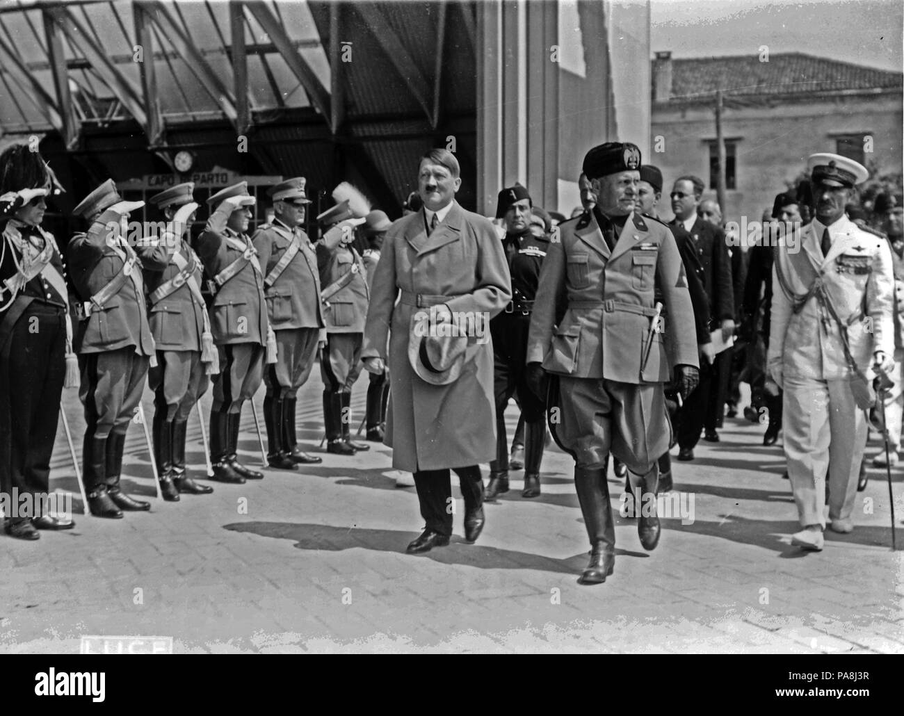 Mussolini 1934 hi-res stock photography and images - Alamy