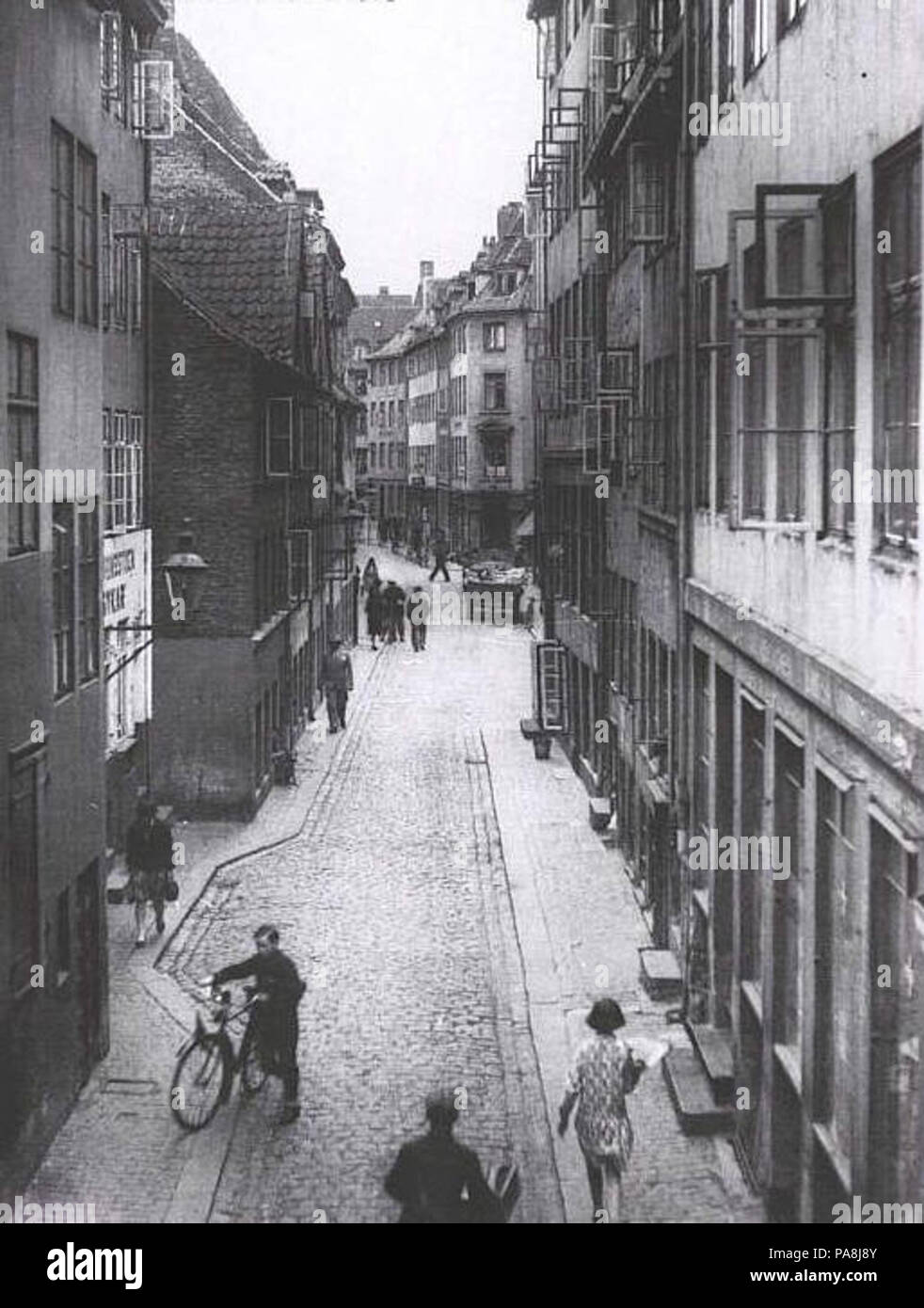 Vintage urban images hi-res stock photography and images - Alamy