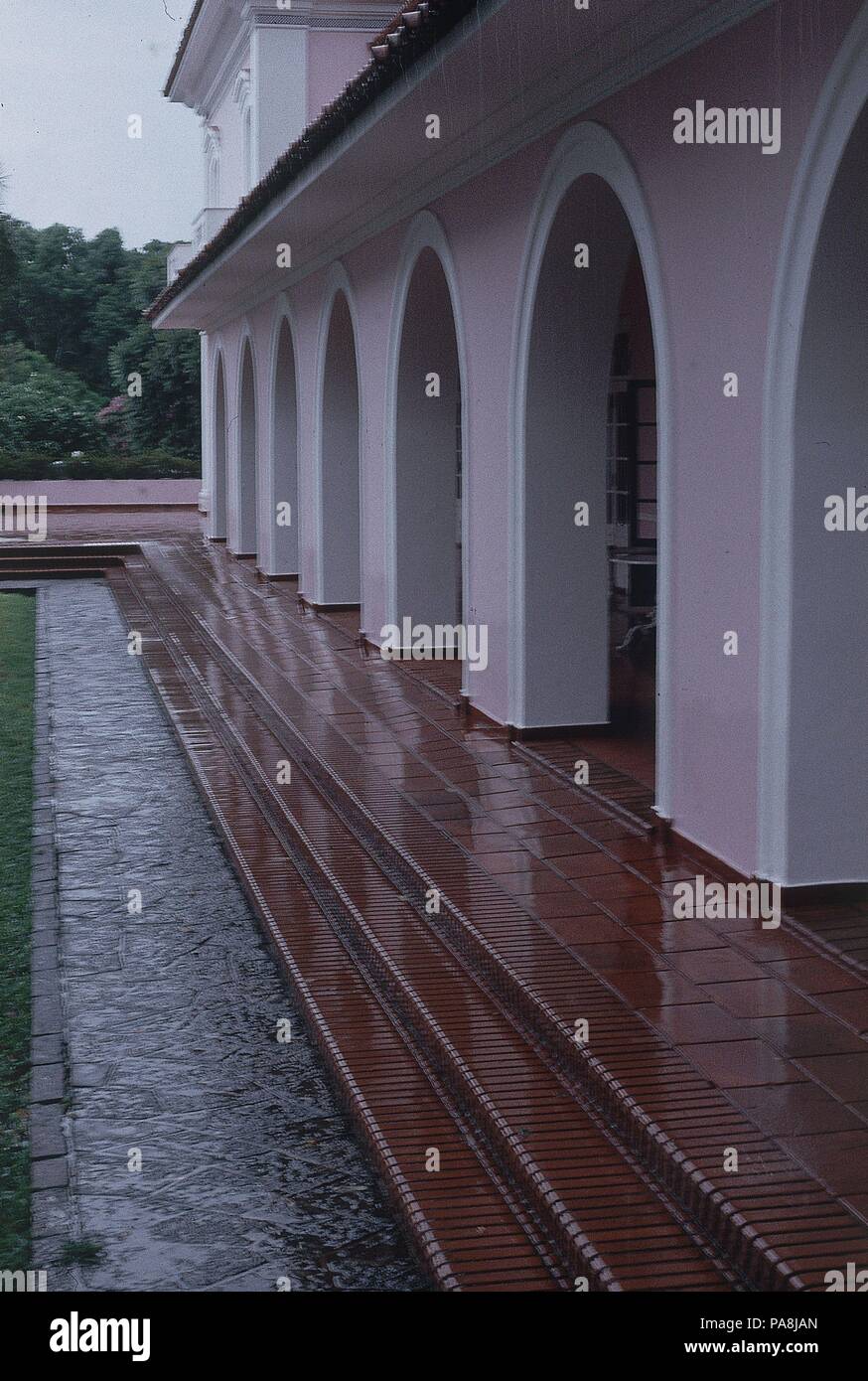 Edificio colonial brasil hi-res stock photography and images - Alamy