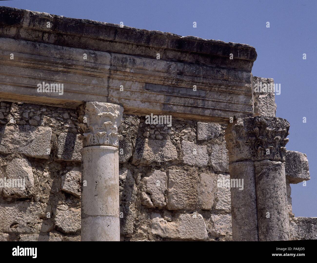 RUINAS DE LA SINAGOGA BLANCA CONSTRUIDA EN LOS SIGLOS III Y IV ...