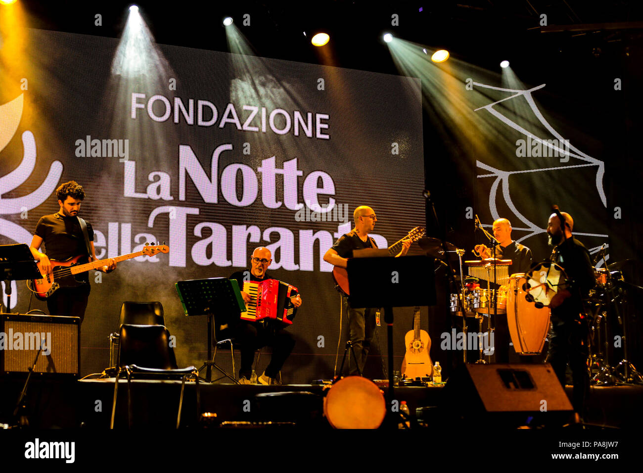 Notte della taranta salento hi-res stock photography and images - Alamy