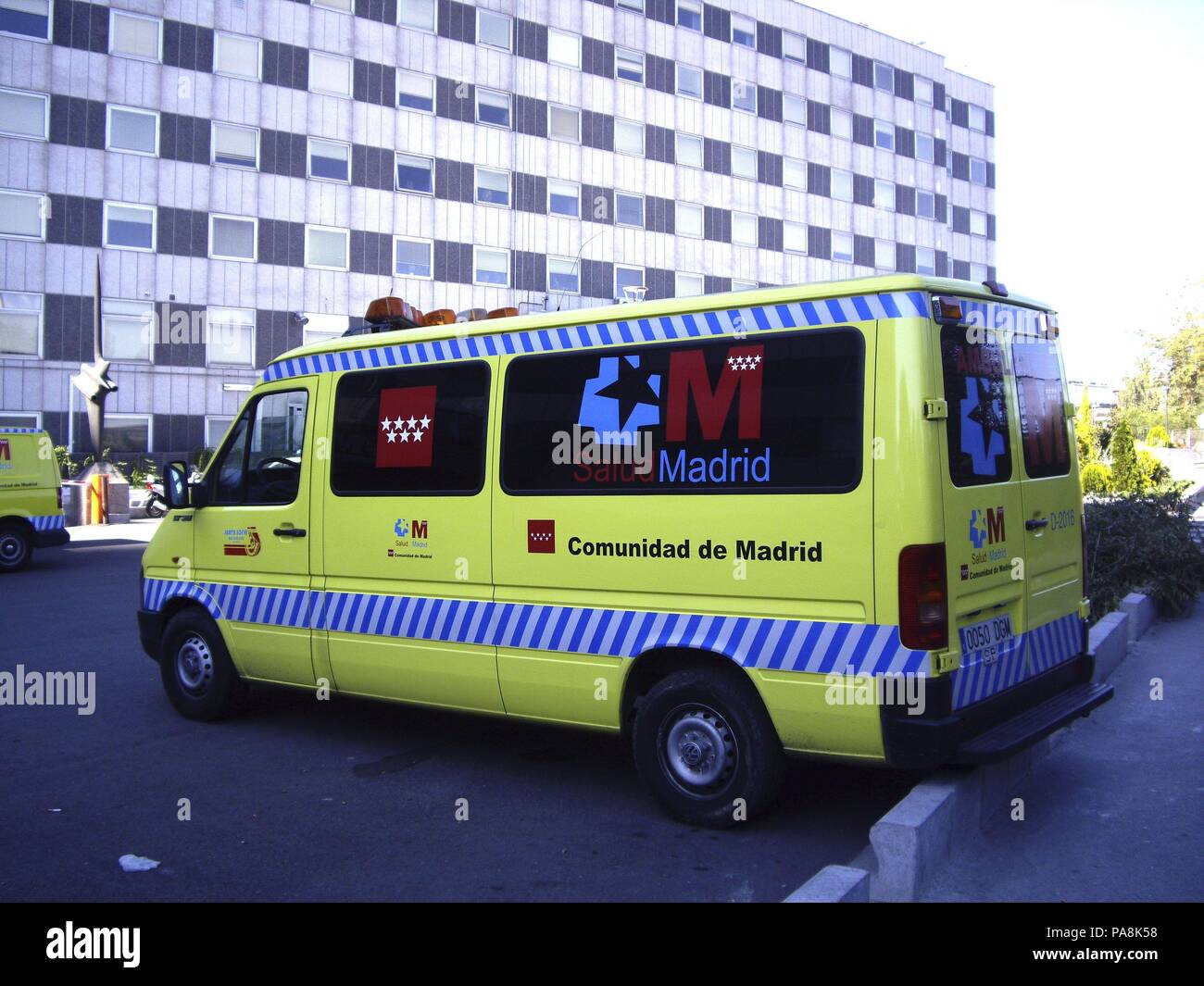 Ambulancia españa hi-res stock photography and images - Alamy