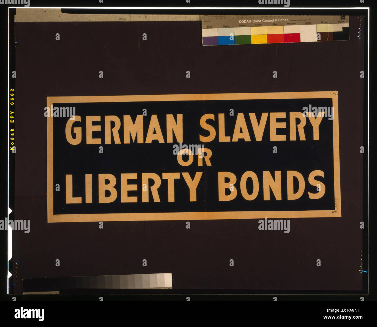 German bonds hi-res stock photography and images - Alamy