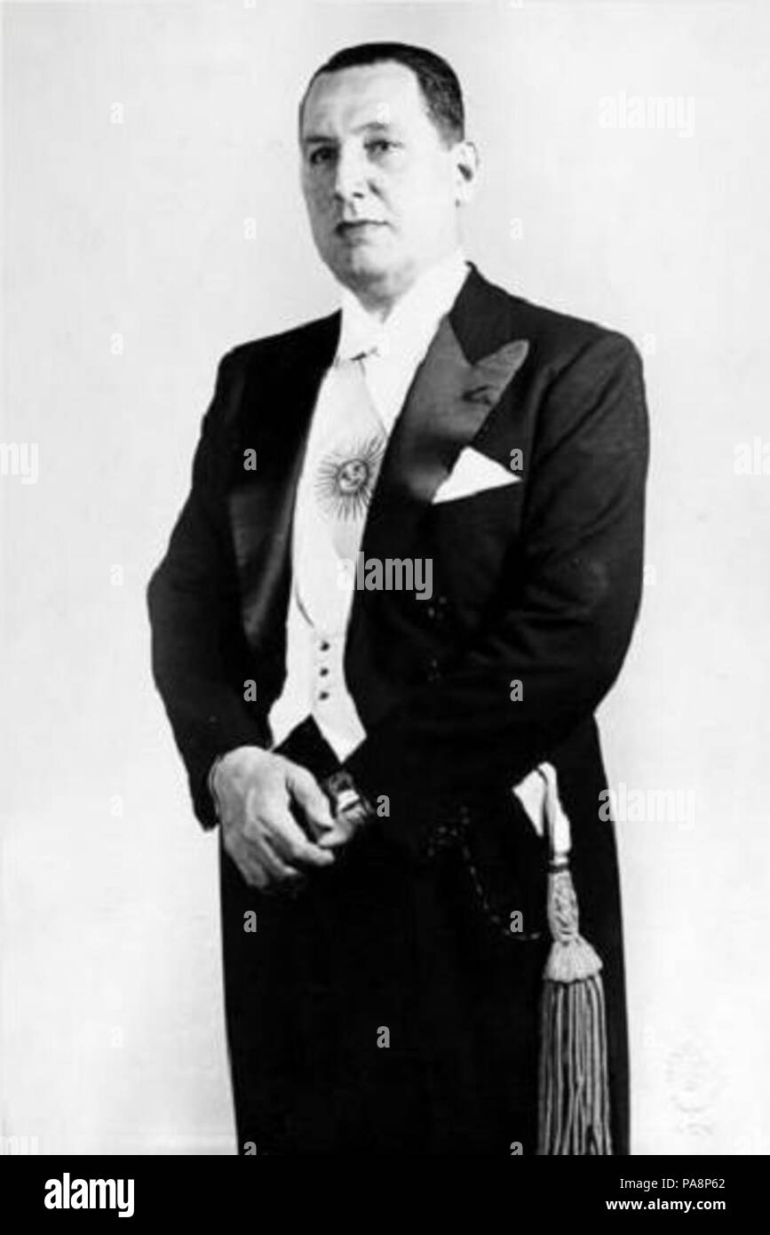 Juan peron portrait hi-res stock photography and images - Alamy