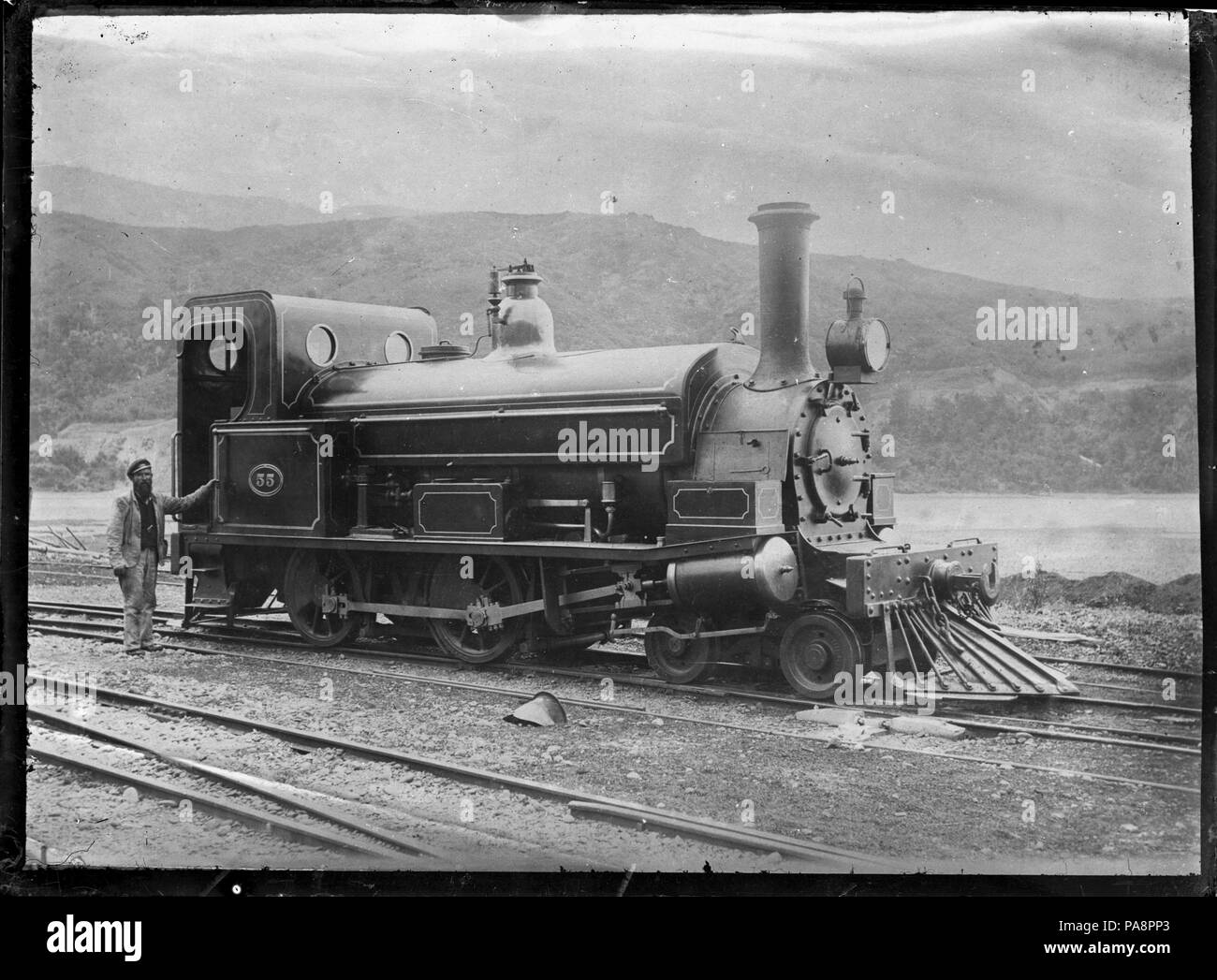 Nzr hi-res stock photography and images - Alamy