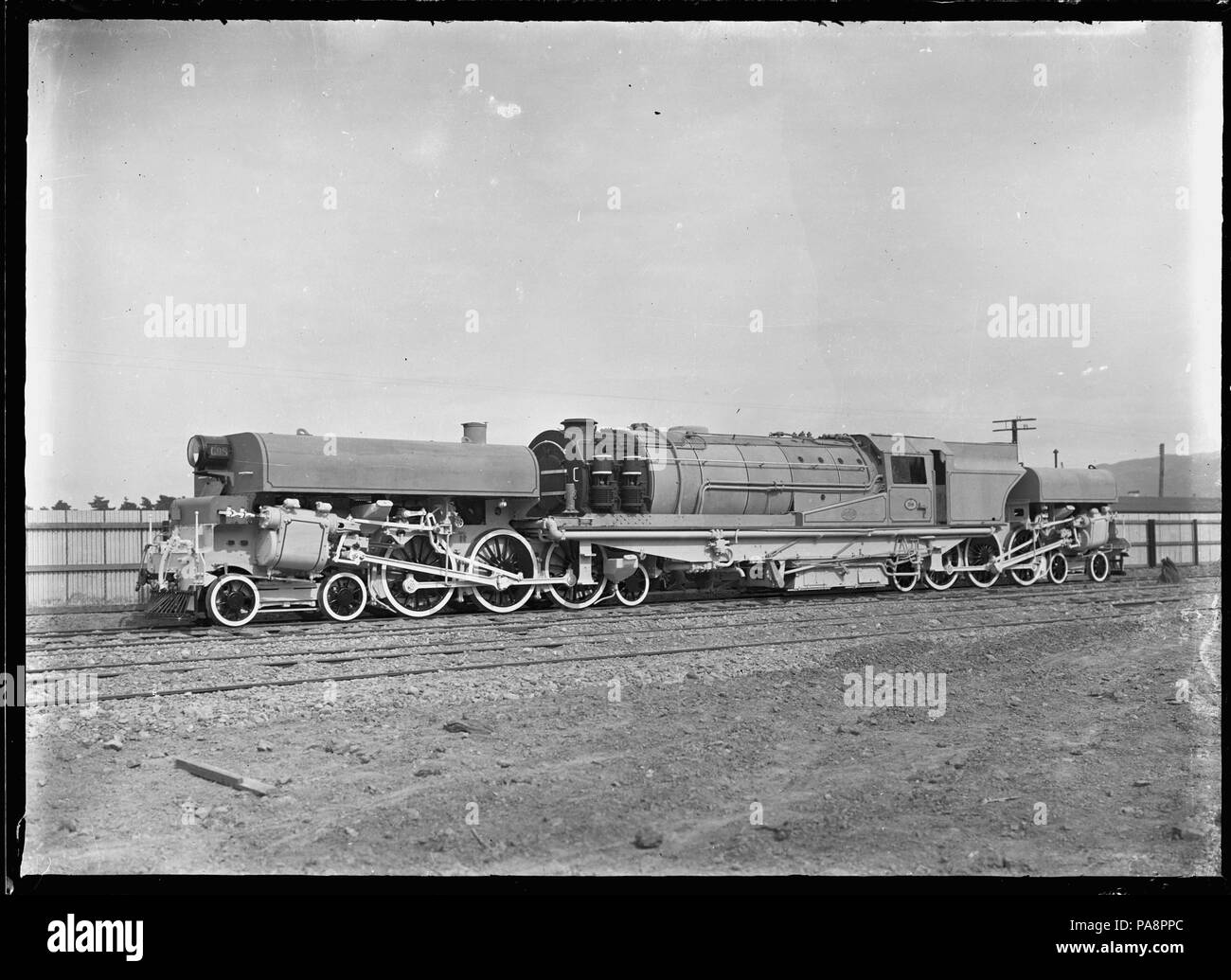 98 G class steam locomotive, NZR 98, 4-6-2+2-6-4 type. ATLIB 257584 ...