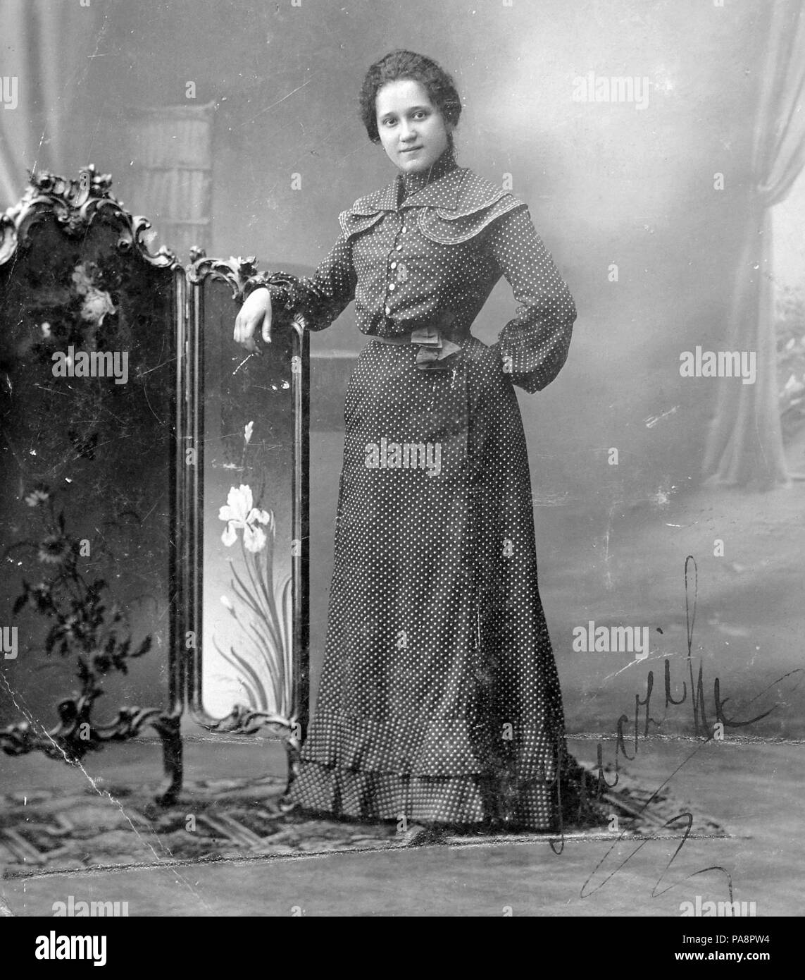 Lady poses Black and White Stock Photos & Images - Alamy