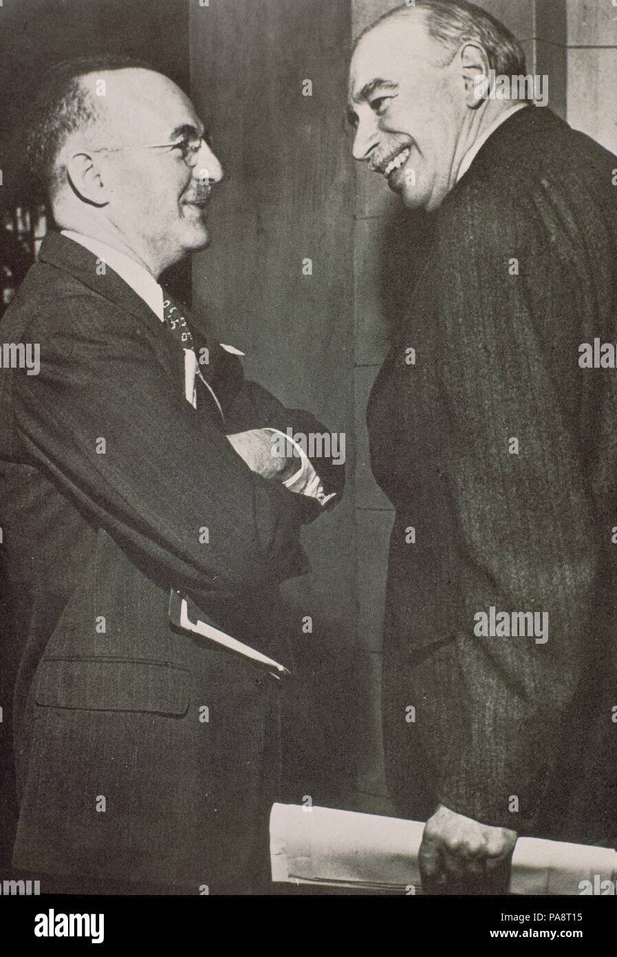 John maynard keynes economist hi-res stock photography and images - Alamy