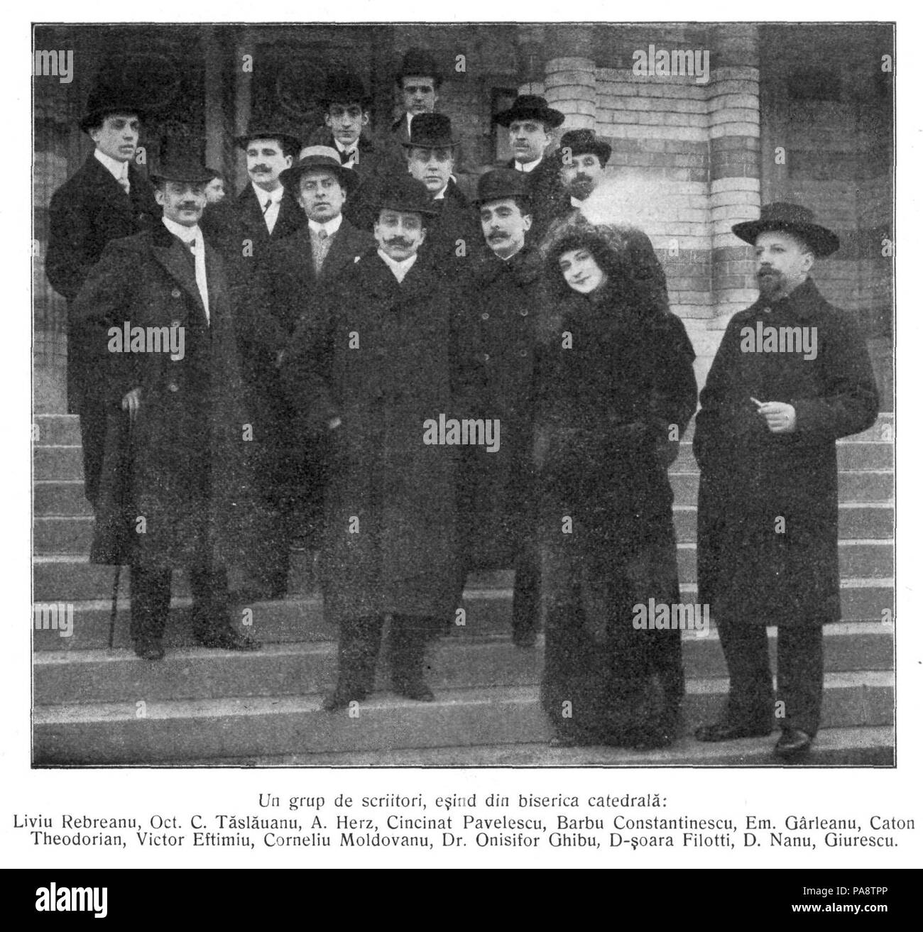 Scriitori hi-res stock photography and images - Alamy