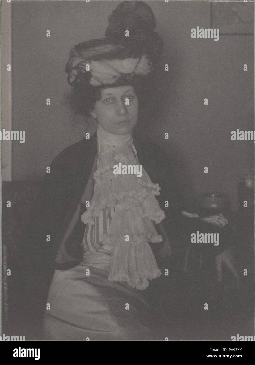 Zaîda Ben-Yusuf. Artist: F. Holland Day (American, Norwood ...