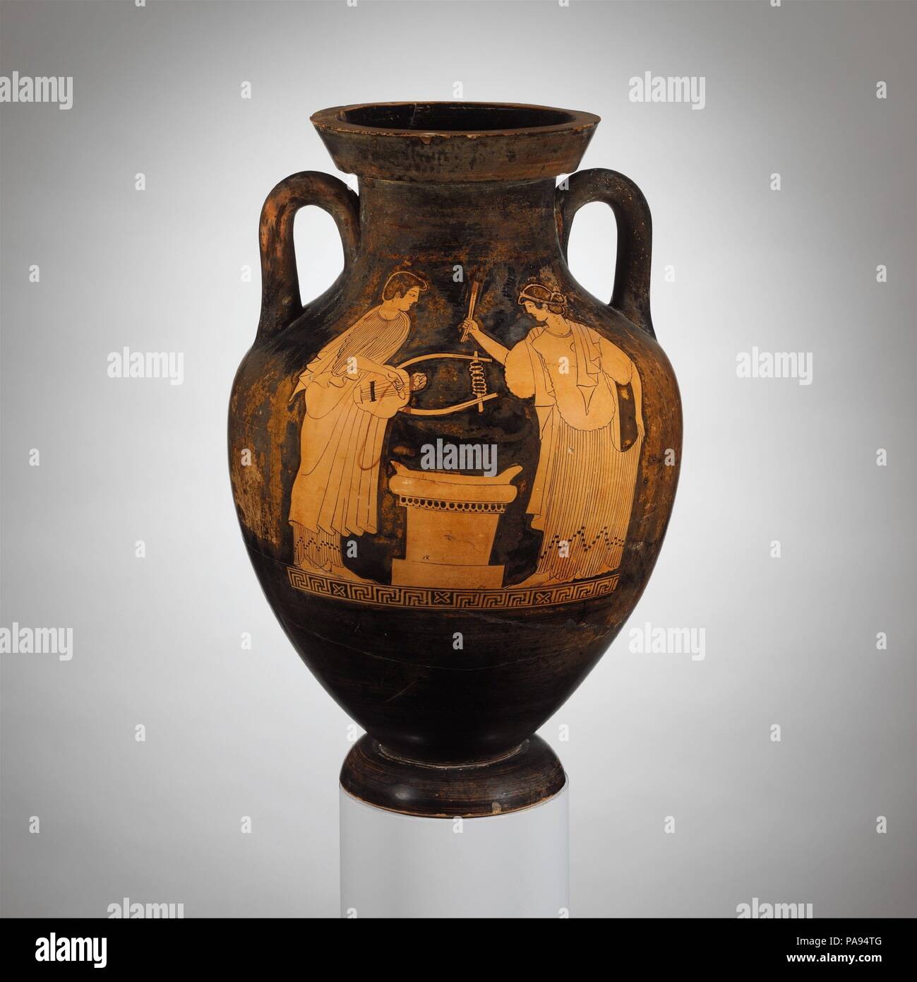 Altar of apollo hi-res stock photography and images - Alamy