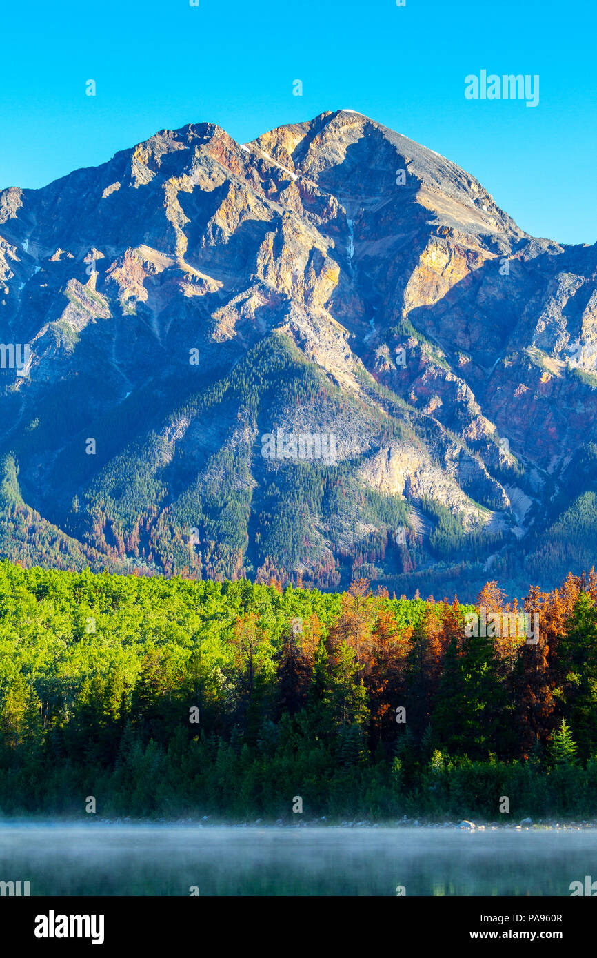Patricia lake pyramid mountain jasper hi-res stock photography and ...
