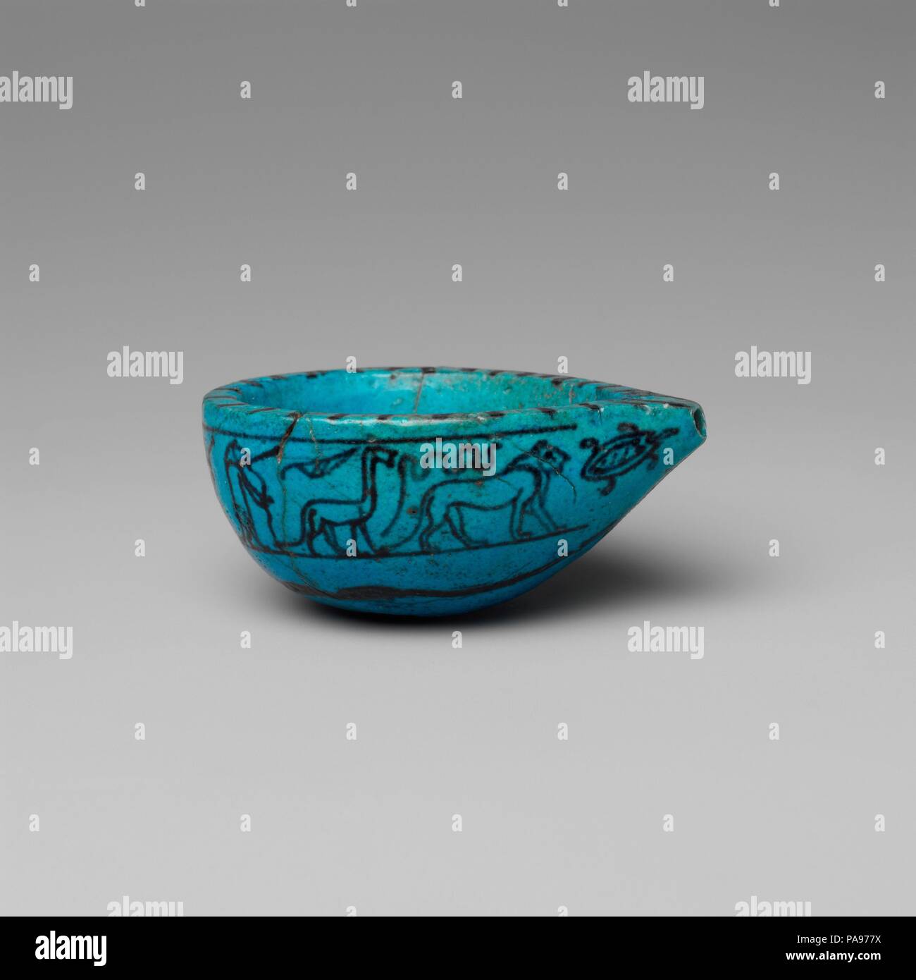 Faience cup egypt hi-res stock photography and images - Alamy